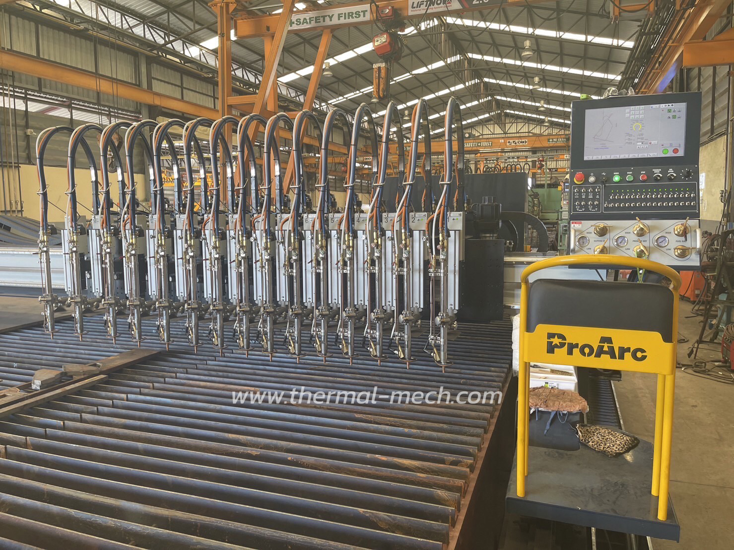 Gas & Plasma CNC Cutting Machine ProArc Model Master 35 – Thermal ...
